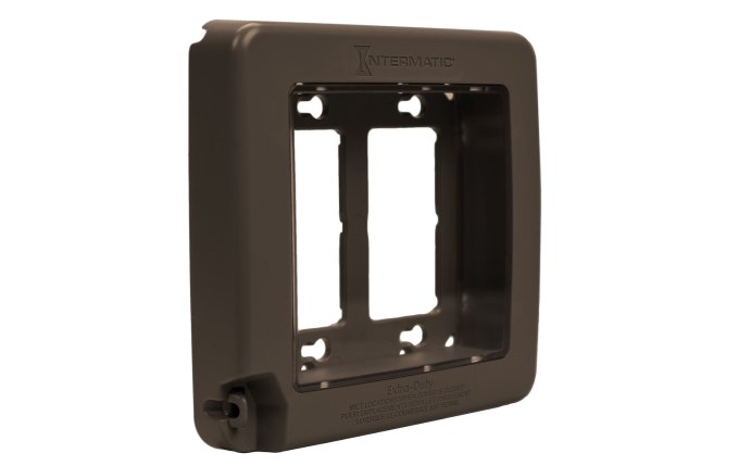 POOL360 | Bronze Low Profile Plastic In-Use Weatherproof Double-Gang ...