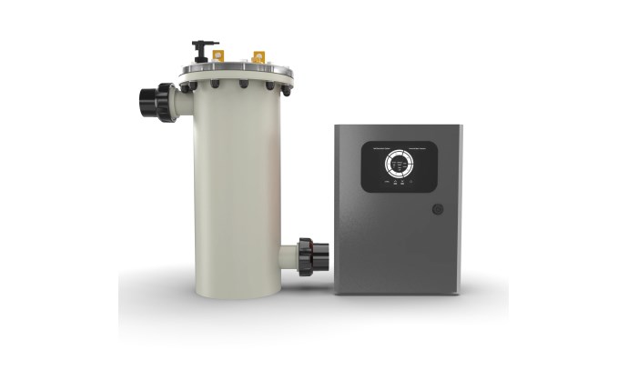 POOL360 | Commercial Salt Chlorinator 4.7 lbs Capacity 65 GPM