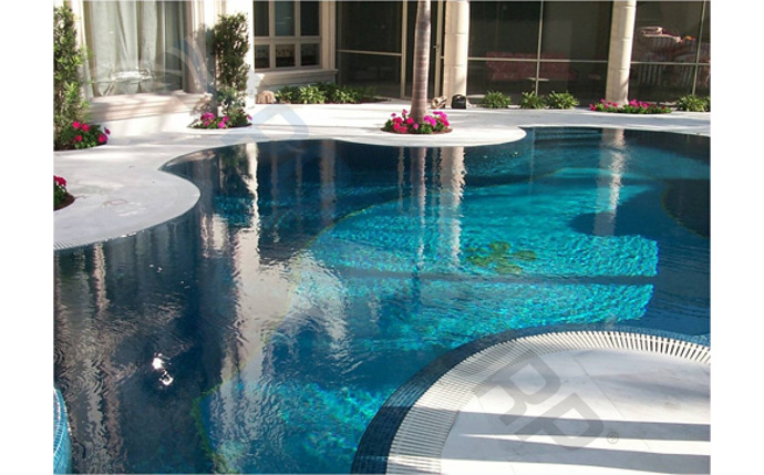 POOL360 | 12" White Lawson Aquatics Perpendicular Grating Straight